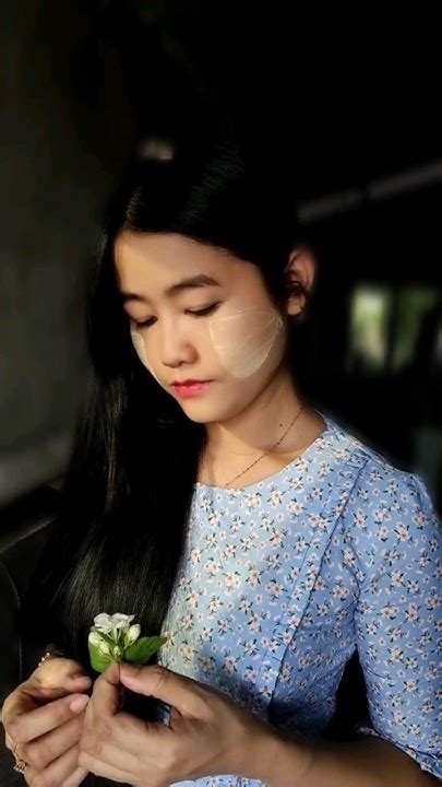 ပန်းချီကားလေးတစ်ချပ်လိုပဲ🥰🇲🇲 Beauty Fpy Tiktokmyanmar Views Trending Bollywood Shorts