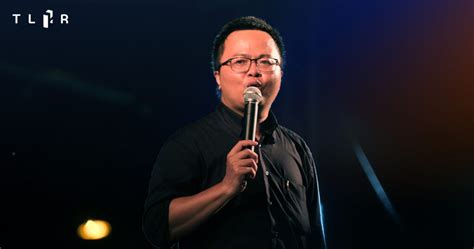 ศาลอาญาพิพากษาคดี ม 112 จำคุก “อานนท์” 4 ปี ปรับ 20 000 บาท ไม่รอลงอาญา พร้อมไม่สั่งประกัน แม้