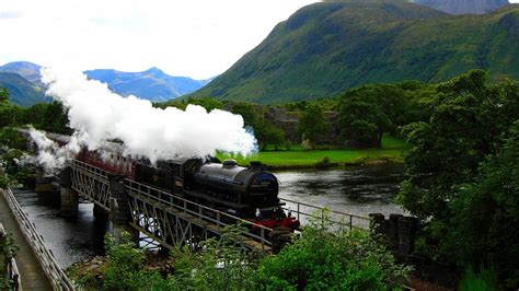 배경 화면 나무 경치 숲 산들 호수 자연 파멸 잔디 연기 기차 스코틀랜드 언덕 다리 강 협만 증기 기관차 영국 수송 고지