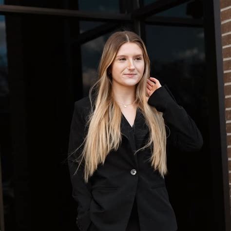 Willow Rybak Lielow4willow • Threads Say More