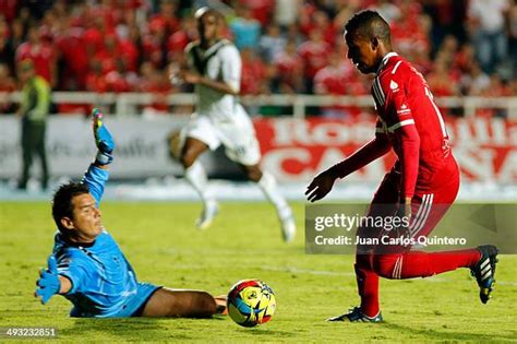 Julian Quintero Photos And Premium High Res Pictures Getty Images