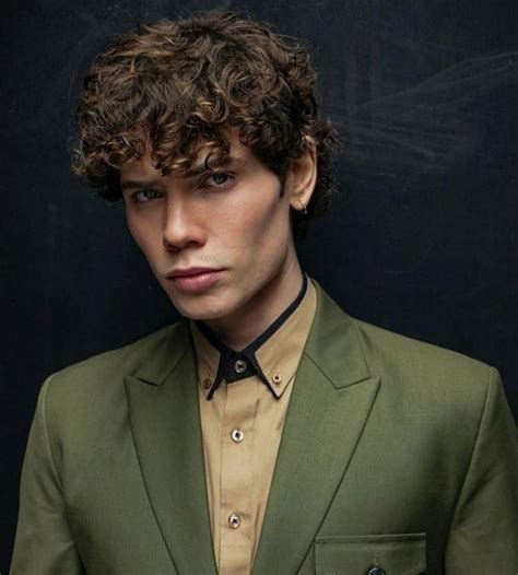 Nicky Champa Age Net Worth Husband Family Height And Biography Bignamebio