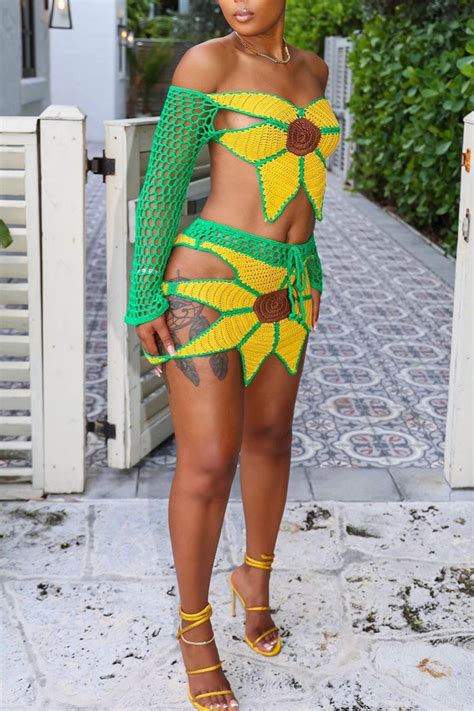 Wholesale Green Yellow Sexy Solid Bandage Hollowed Out Patchwork