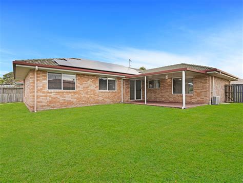 3 Ruddiman Court Torquay Qld 4655 House For Rent Domain