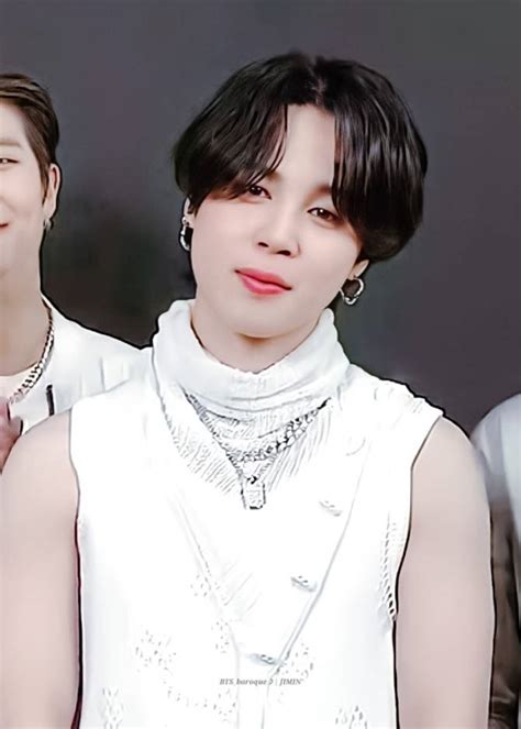 Bts Community Posts 지민시 Jimin Time 민아 오늘 하루도 보람차게 꽉차게 잘 보냈겠지 Jimin
