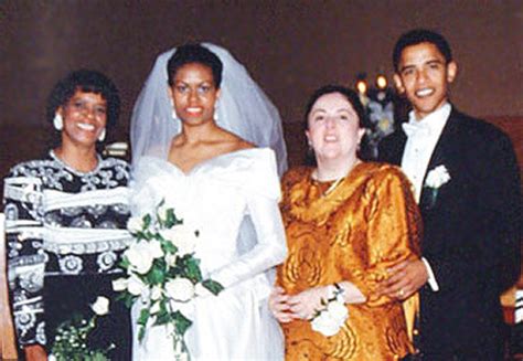 Anna Dunham 1995 Presidents Sister Puts Their Mom In Picture Book