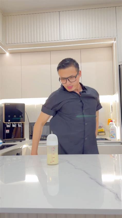 ️Хүү том болоод ДАП ДЭП хийлгэдэг боллоо👶😜😅Бид 2 өдөртөө нэг ингэсгээд л байж байдаг даа ️