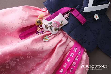 윤혜 양단저고리한복