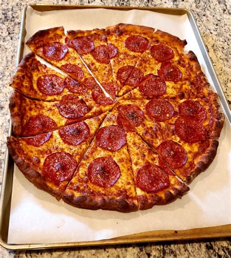 Picture Of Pepperoni Pizza