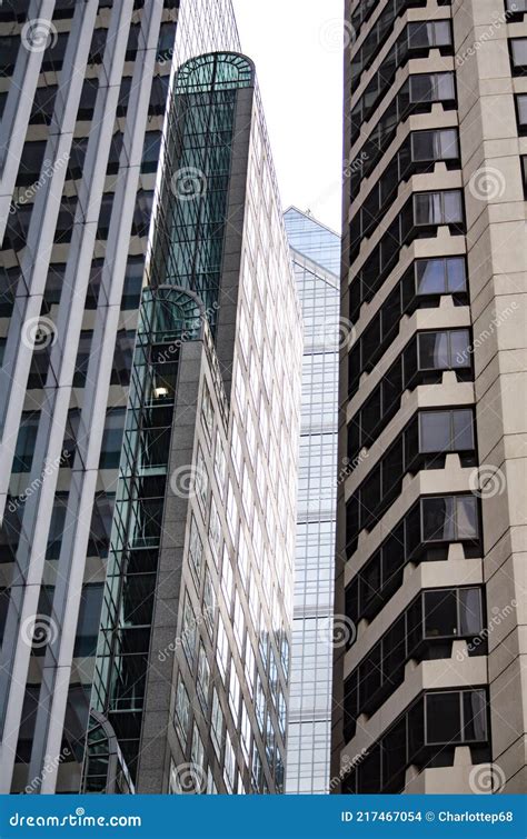 Immeubles De Bureaux Image Stock éditorial Image Du Moderne 217467054