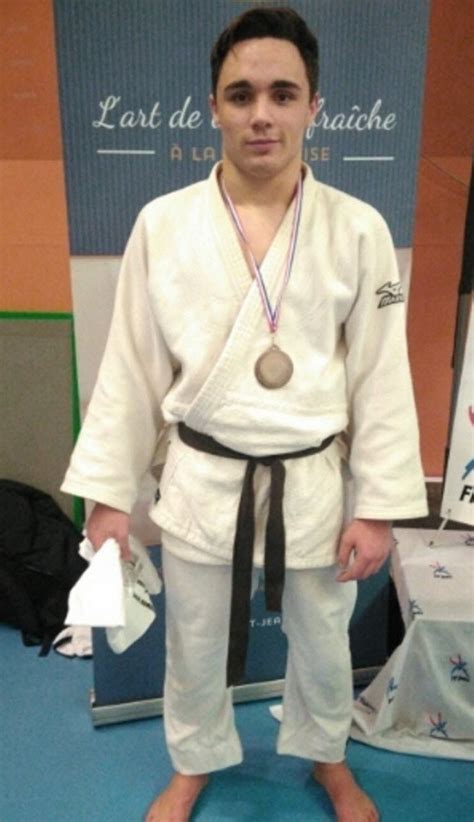 Montbrison Hugo Faure 16 Ans Et 106e Ceinture Noire Du Club