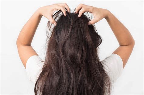How To Know If You Have Dry Scalp Or Sensitive Scalp TrichoLab