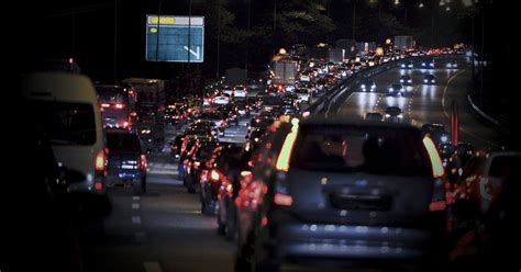 What Are Driver Drowsiness Detection Systems Tomtom Newsroom