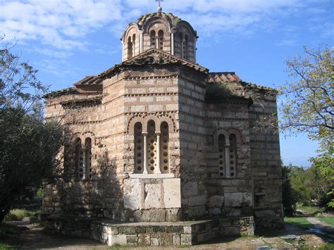 2024圣使徒教堂游玩攻略 位于古希腊集市的一角，是除 【去哪儿攻略】