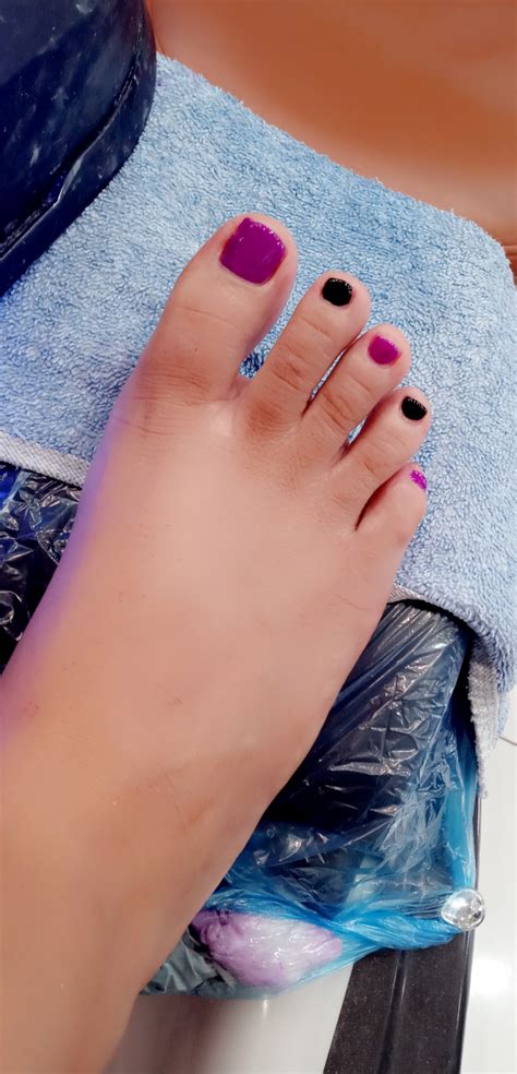 Cute Toes💜🖤 Rfeetloversheaven