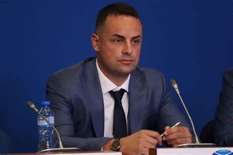 Разследван бивш зам министър се приюти в „Автомагистрали“ Lupa Bg