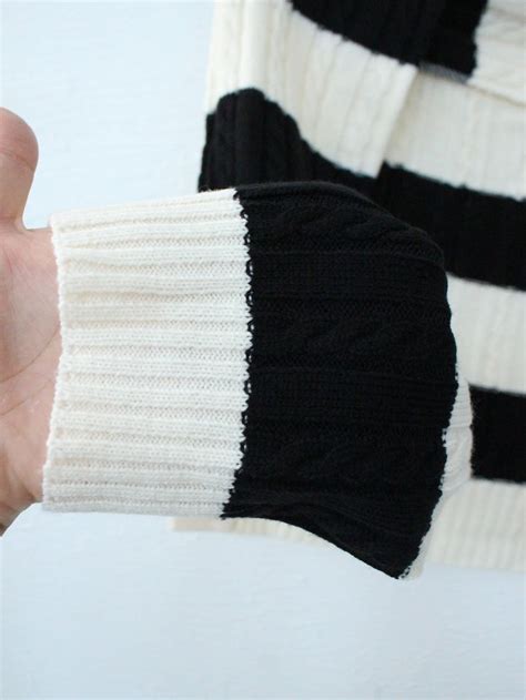 탑버튼 탑버튼made무배 스트라이프 꽈배기 니트 숄 가디건