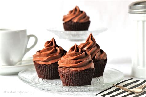 Chocolade Cupcakes Schokoladen Cupcakes Mit Salzkaramell And Cookie
