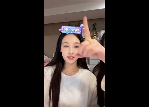 吴柳芳抖音2025年全年合集热舞视频直播录像回放下载年度合集打包下载分享页 阿里舞台