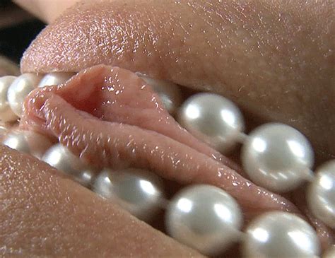 Do Pearls Count Porn Pic Eporner