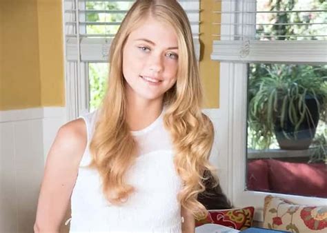Hannah Hays Age Height Net Worth Career Wikipedia Biography