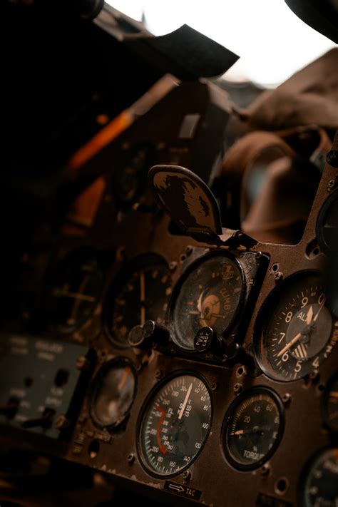 이네 르 ・ 드 ・ 인스 트루 체면。 개인 비행기 게이지 게이지와 다이얼 교통 기술 조종석 길 찾기 날으는 내비게이션 시스템 대시보드 대시보드 클로즈업