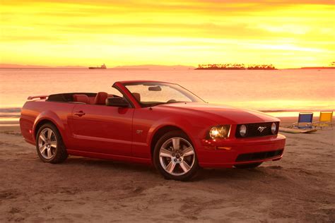 2005 Ford Mustang Gt Convertible Hd Pictures