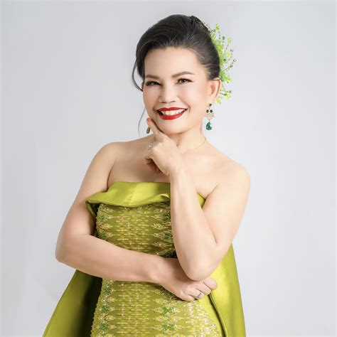 ตำๆๆๆ ทั้งซนทั้งตำ😆 ตำๆๆๆ ทั้งซนทั้งตำ😆 จั๊กจั่นดาวไพร เสียงอิสาน By จั๊กจั่น แฟนเพจ