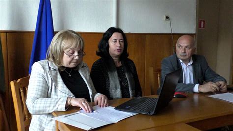 Над 100 учени се включиха в научна конференция организирана от Филиала на ПУ в Смолян Отзвук