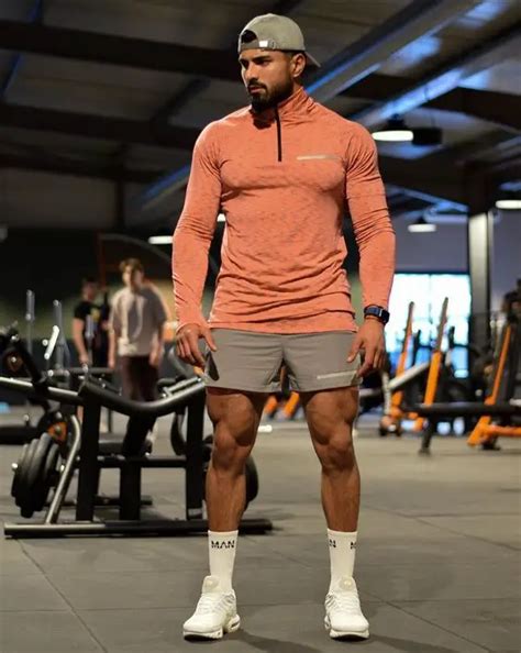 20 Trending Athletic Outfits For Men In 2024 Stylish And Functional