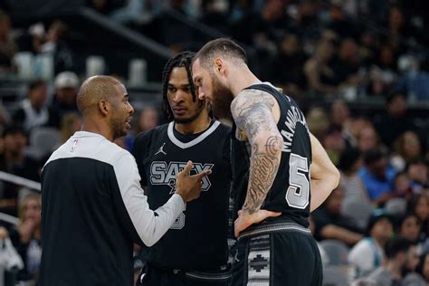 Chris Paul Leaves Spurs Rookie Stephon Castle With Summer Homework