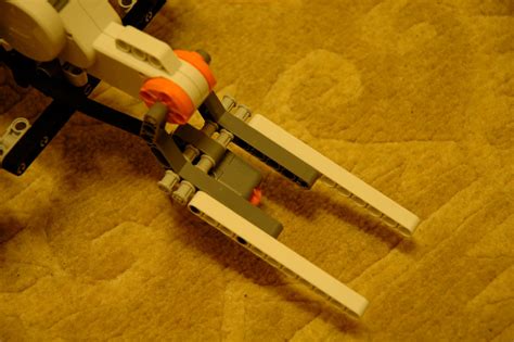 How To Build A Lego Mindstorms Nxt Hexapod Robot 5 Steps Instructables