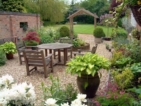 30 Simple Rock Garden Ideas