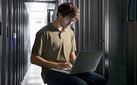 Mainframe To Cloud Migration For Optimal Modernization Infosys