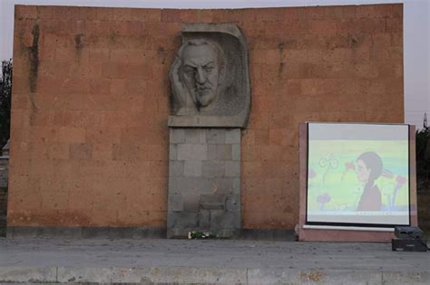 Ավ Իսահակյանի տուն թանգարան