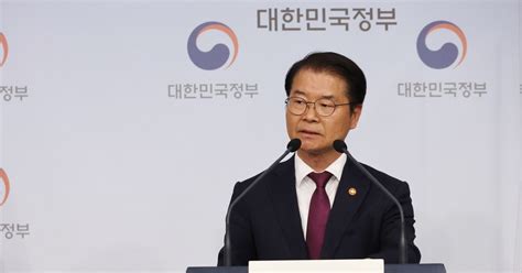 尹 ‘뿌리 뽑아라 지시노동당국 집중점검 벌여 ‘고용 세습 막는다