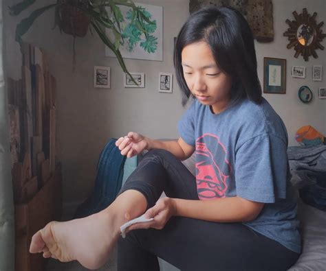 Clara Kims Feet