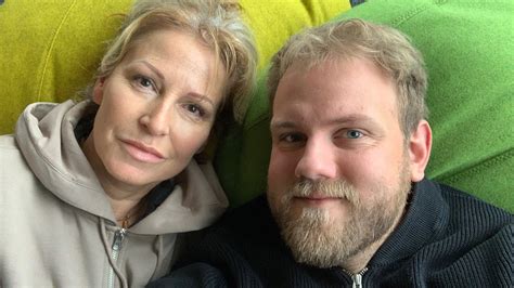 Hector Avslöjar Anna Mannheimer Polisanmälde Sin Man Fejden I P4