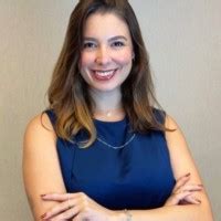 Julia Sacramento Account Executive Growth B2b Sales Fintech