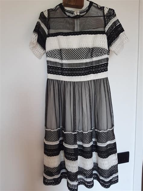 Нарядна сукня — ціна 500 грн у каталозі Сукні міді Купити жіночі речі за доступною ціною на Шафі