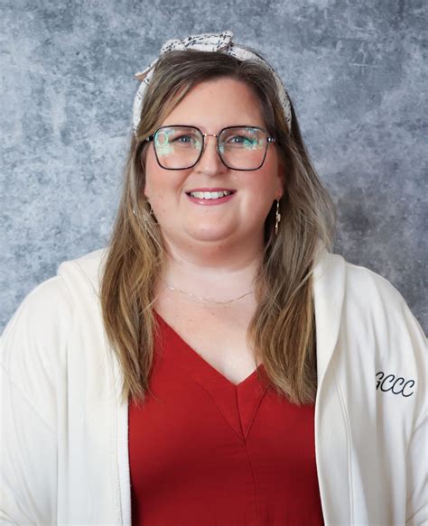 Mgcccs Elizabeth Dingman Receives Phi Theta Kappas 2025 Paragon Award For New Advisors