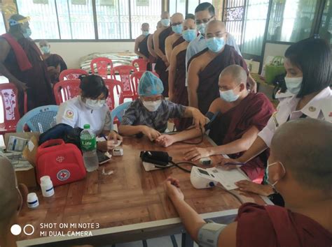 ရန်ကင်းမြို့နယ်အတွင်းရှိ သာသနာ့နွယ်ဝင်သံဃာတော်နှင့် သီလရှင်များအား ကိုဗစ် ၁၉ရောဂါကာကွယ်ဆေး ဒုတိယ