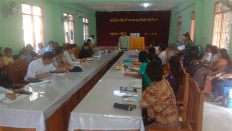 ရွှေပြည်သာမြို့နယ်၌ ၇၉ နှစ်မြောက် တပ်မတော်နေ့ကို ဂုဏ်ပြုသောအားဖြင့် စာအုပ်များ လှူဒါန်း