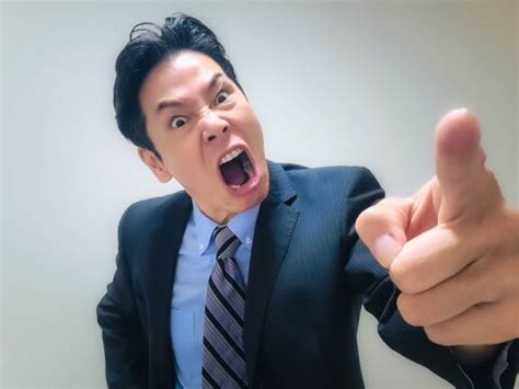 クレーマーのカモになるタイプはプライドの高い人