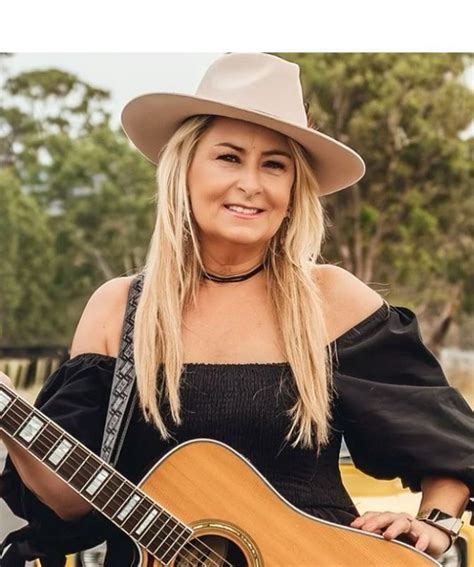 Sandy Summers Songs Events And Music Stats