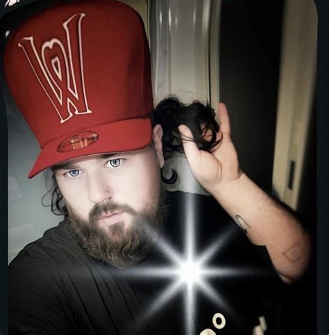 Where Does Joeyy Get His Hats R Joeyy