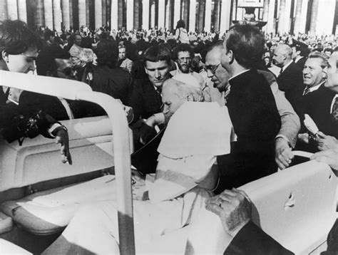 Pope Leo Xiv Broke Huge Security Protocol As He Arrived In Popemobile