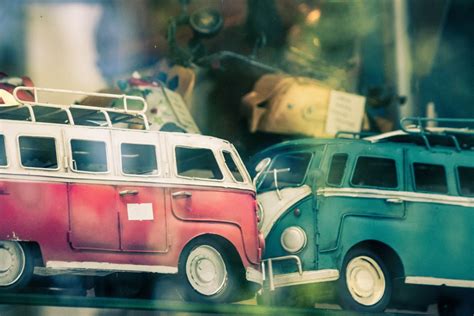 무료 이미지 폭스 바겐 봉고차 수송 장난감 추락 빈티지 자동차 사고 모델 자동차 콤비 소형차 자동차 디자인 놀이 차량 4272x2848