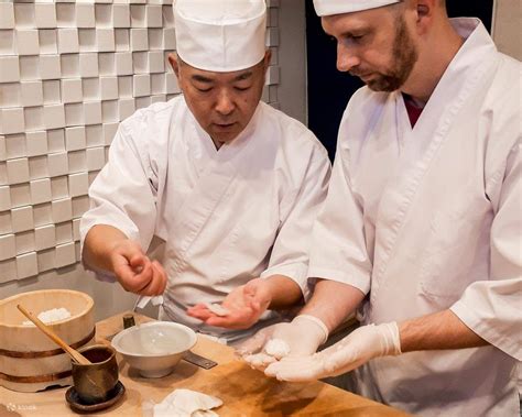 2 Hour Join In Tokyo Class By Sushi Making Class With Professional Chef Klook