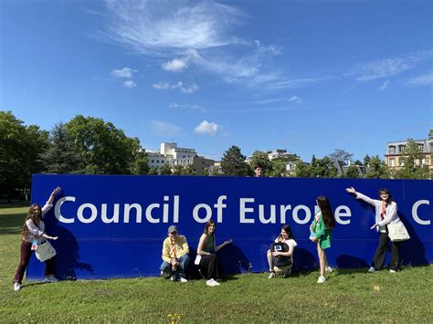 📚აკ ილია ვეკუას სახელობის ვეკუას სკოლა Vekuas School